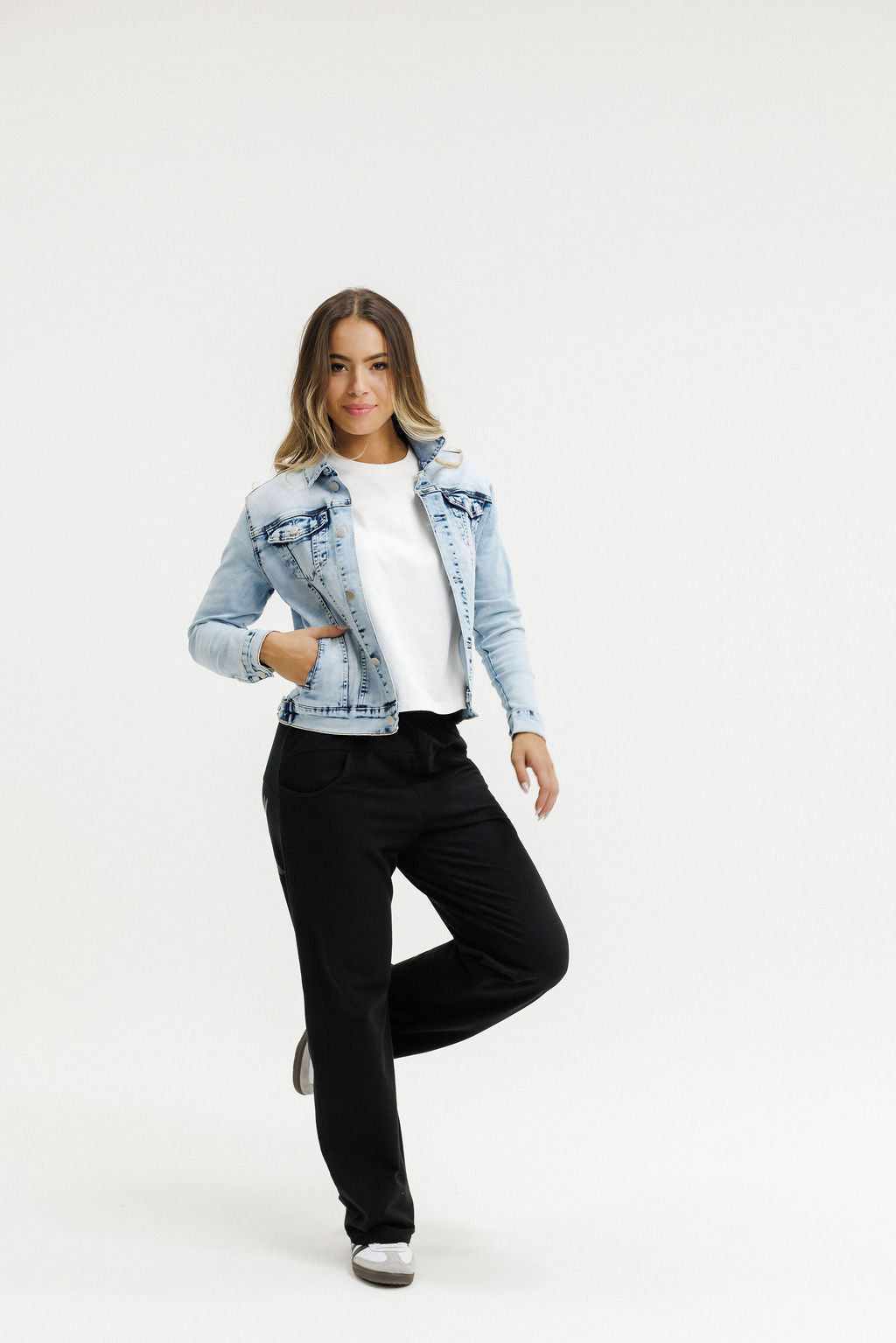 Classic Denim Jacket - Snow Wash – Homelee